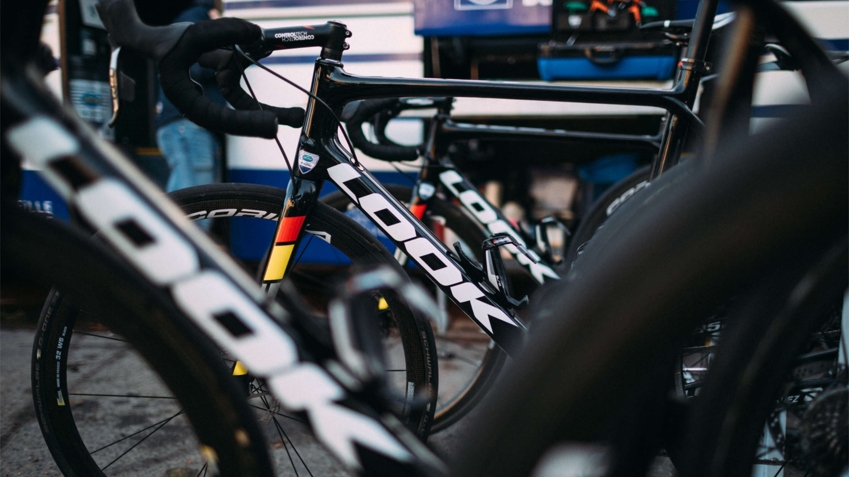 Look Cycle - Automatic pedals and carbon bikes